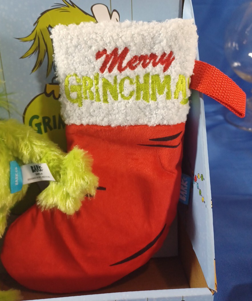 Grinch+Dog+Toys+Merry+Grinchmas+Christmas+4+Toys+Bark+Grinch%EF%BF%BC ...