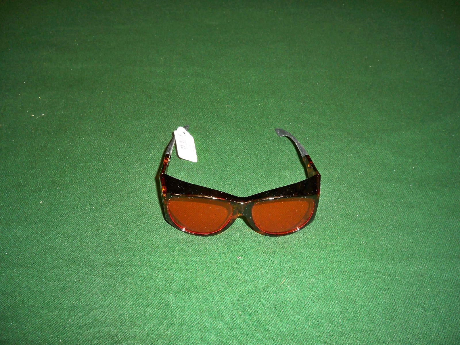 Eschenbach TAE27104 Solar Shield Contrast Enhancing Fit Over Glasses ...