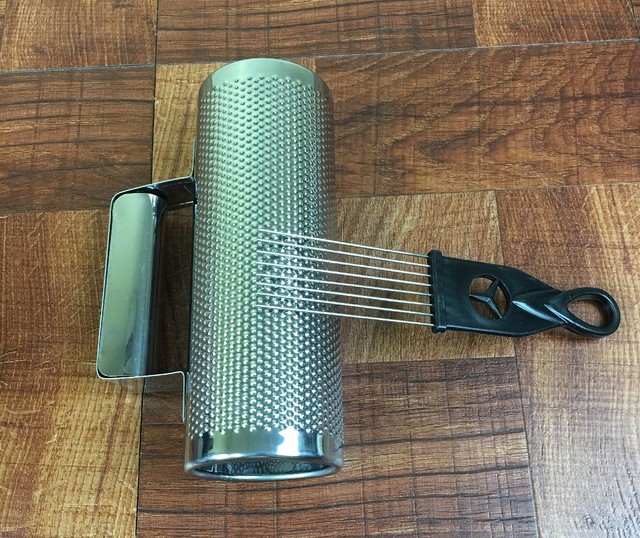 Latin Percussion Lp303 LP Mini Merengue Guira With Scraper for sale ...