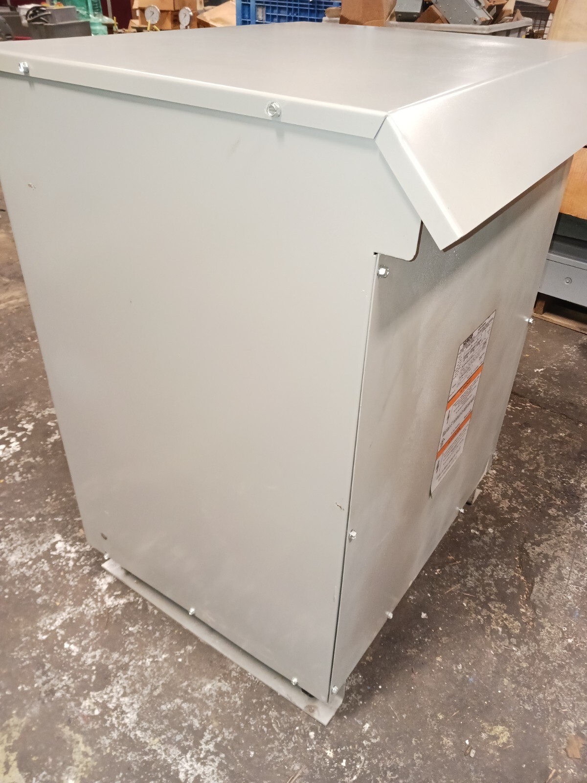 Siemens 112.5 KVA 3 P Transformer 480D 208Y/120 Cat 3F3Y112FD16 for ...