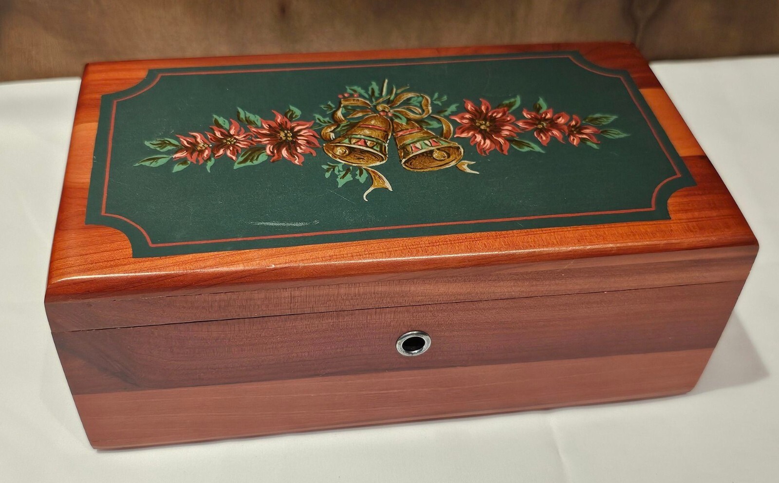 Lane Small Cedar Box Keepsake Box Christmas Decor w/ Key Pristine ...