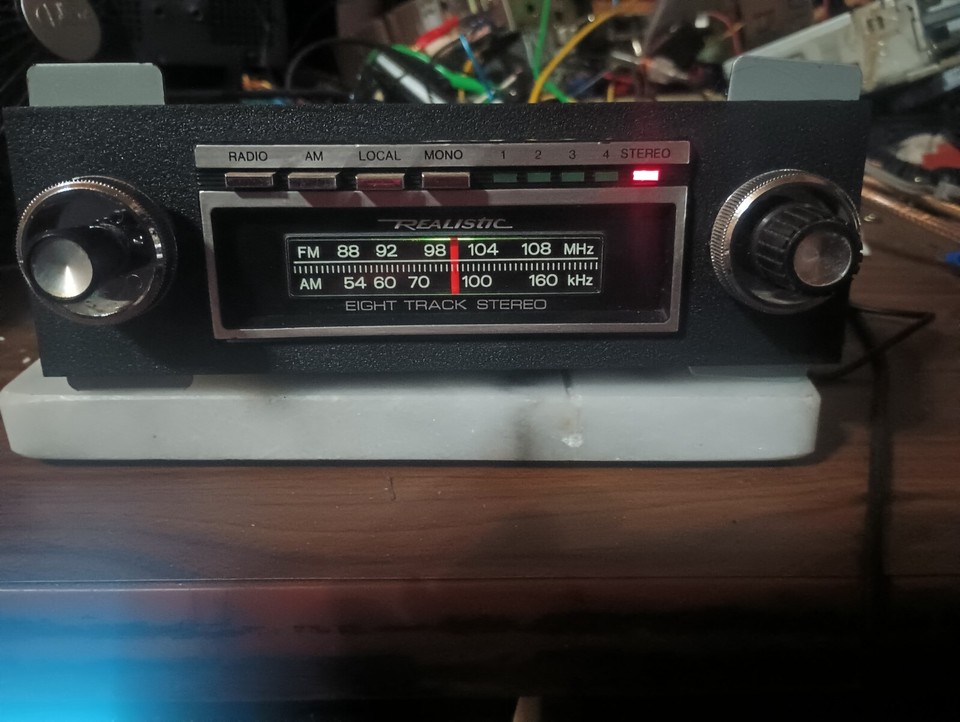 VTG Old School Realistic Combo 8 Track Car Stereo Graphic Equalizer ...