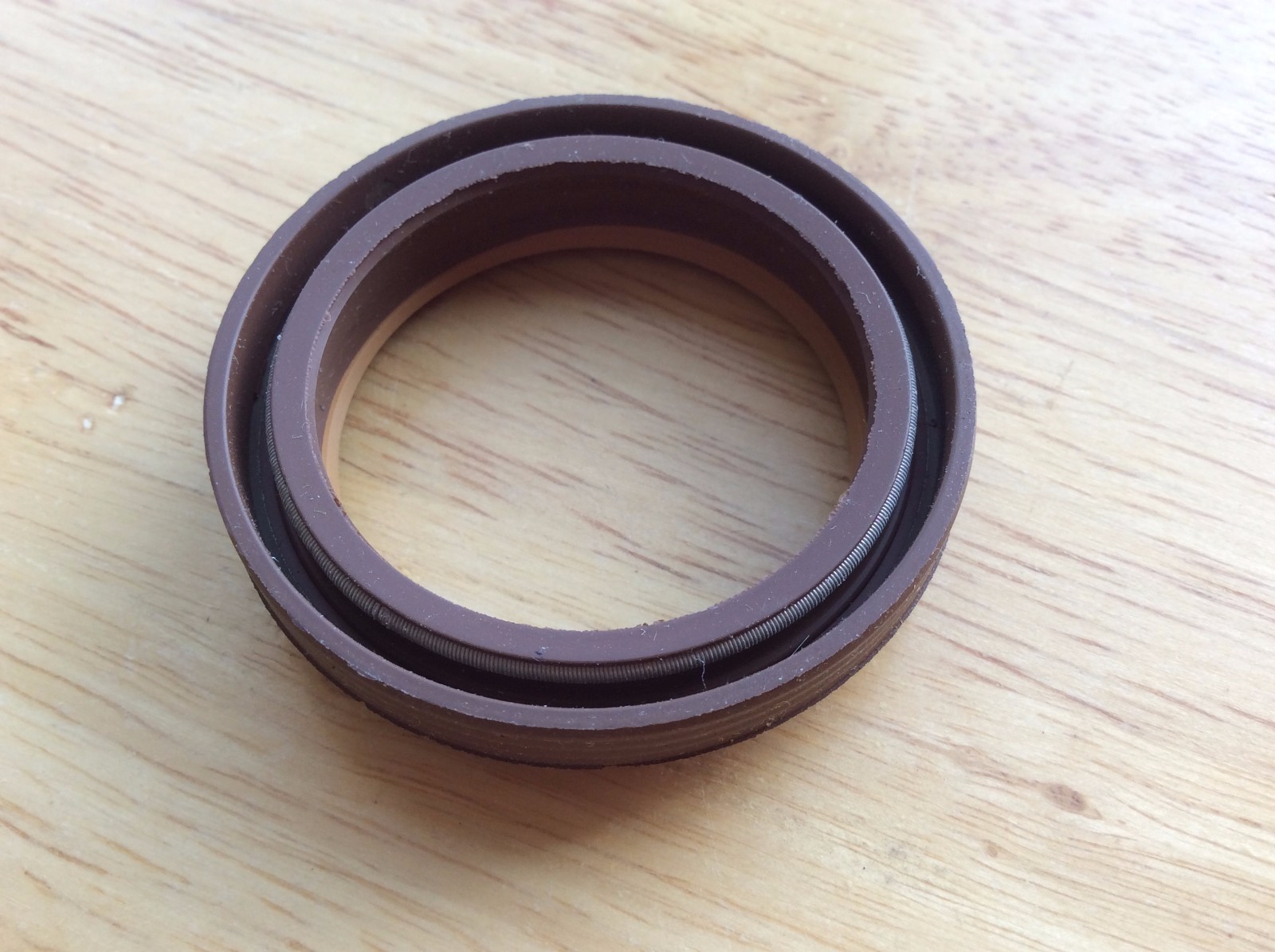 Evinrude & Johnson OEM Seal, Part # 332942, 0332942 | eBay