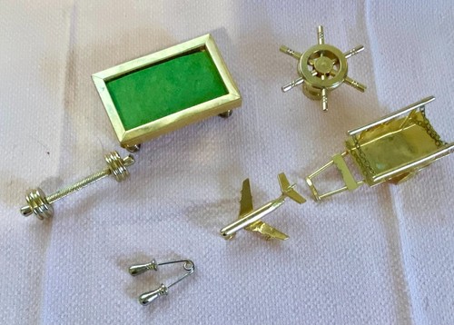 5 Vintage Gold Tone AIRCRAFT POOL TABLE WAGON WEIGHTS BAR BELLS FIGURES ...