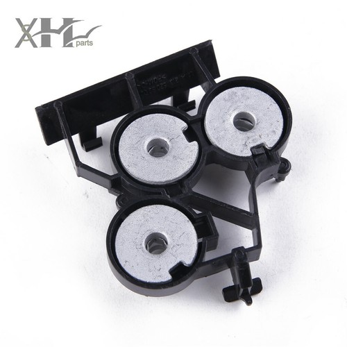 2136205800 Left Upper Radiator Support Bolt Plate For MERCEDES GLC300 ...