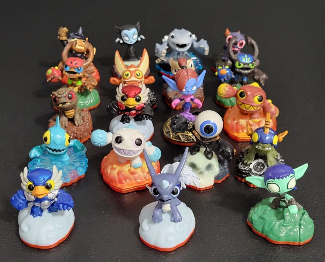 Skylanders Trap Team Lot of 19 Complete Set Mini's Breeze Rare Chase ...