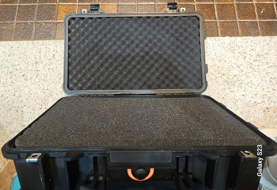 5800 Apache Waterproof Heavy-Duty, Carry-on size, Rolling Case, Black, Handles | eBay