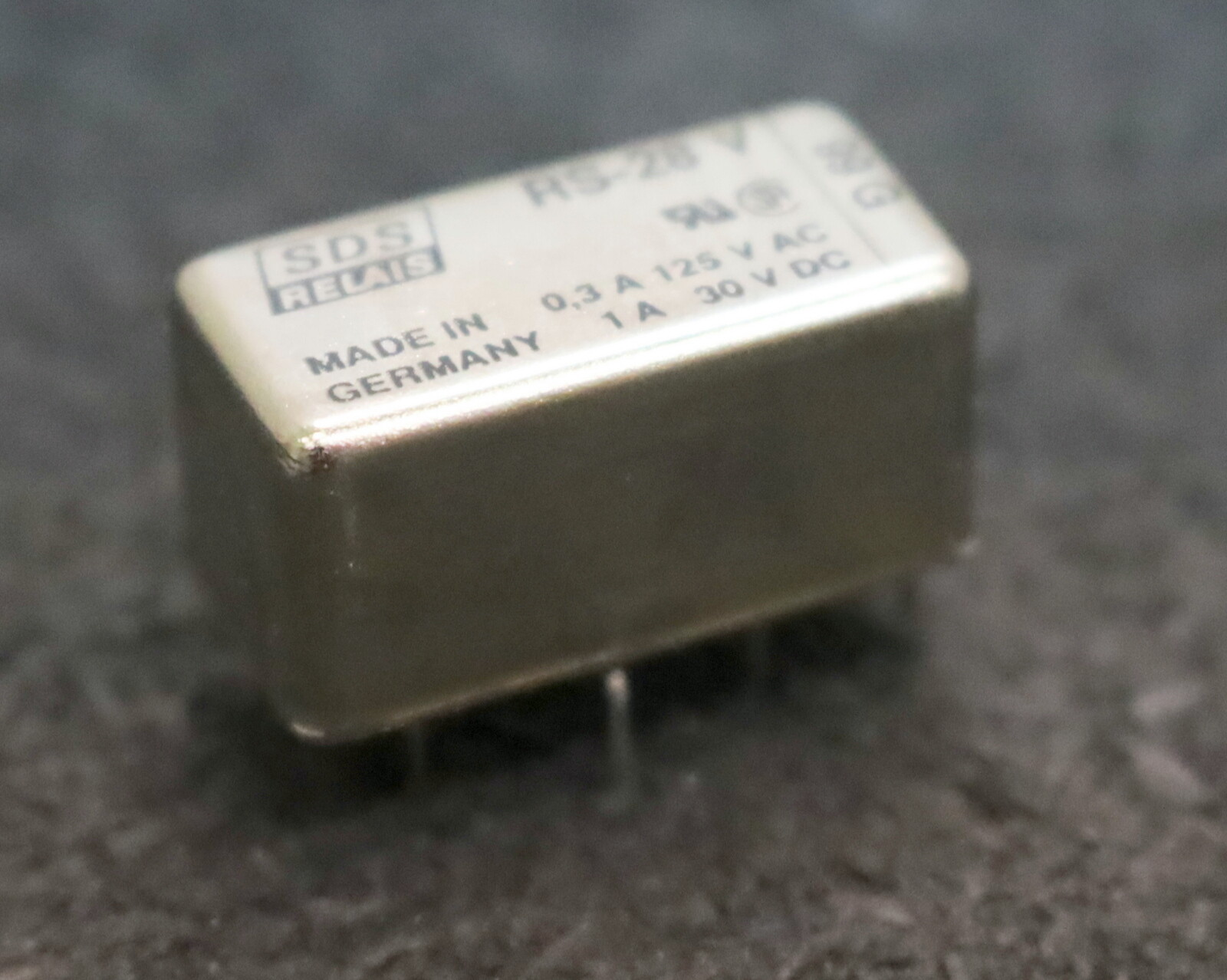 SDS REED-Relais RS-28V 28VDC 0,3A 125VAC 1A 30VDC - unbenutzt | eBay