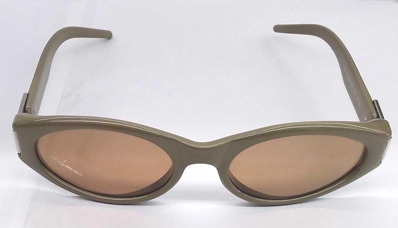 GUCCI #10 model number: GG2411 SizeS sunglasses - Gem