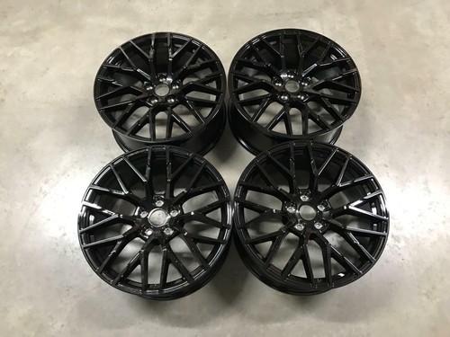 19" x4 Audi R8 V10 Style Alloy Wheels Gloss Black VW Golf MK5 MK6 MK7 ...