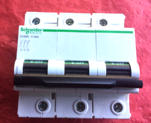 SCHNEIDER C120N C63A Circuit Breaker (415V) | eBay