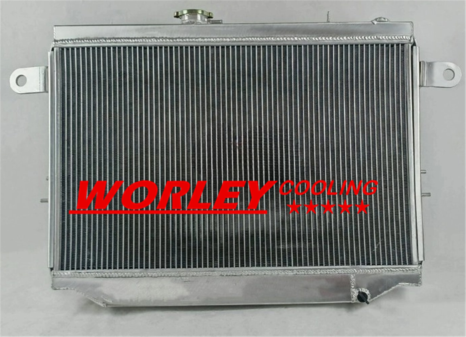 Radiator FOR 1998-2007 Toyota Land cruiser 100 Series HDJ100R HZJ105R ...