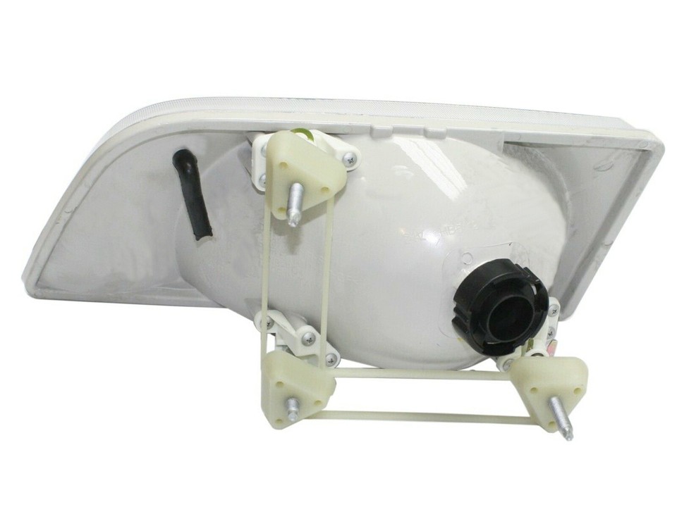 Headlamp fits Volvo 00 - 11 VNL 300 96 - 11 VNM 200 Passenger 8082041 ...