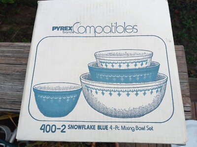 VTG Pyrex SNOWFLAKE BLUE GARLAND Mixing Bowls 401-404 SET OF 4 NEW ...