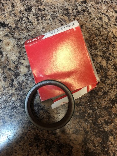NOS SKF CR 21041 2002 Wheel Seal-RWD New In The Box ! Free Shipping ...