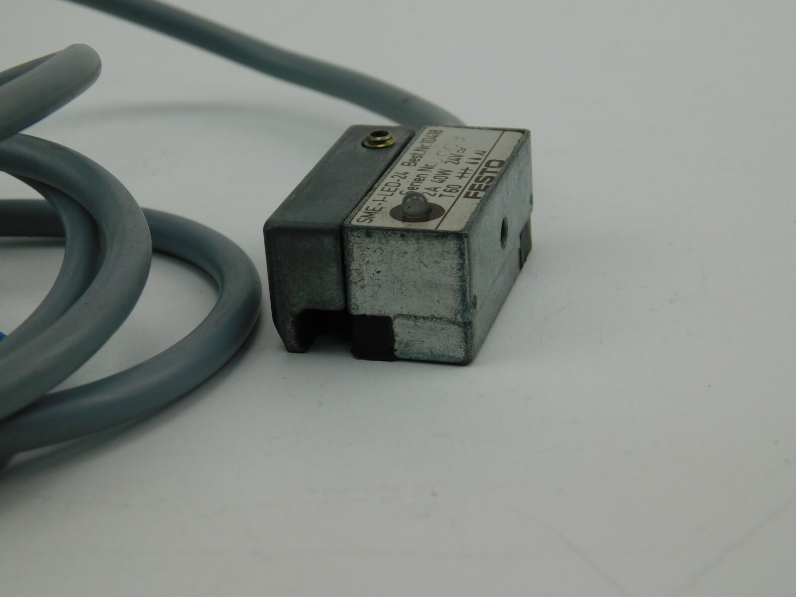 FESTO Proximity Sensors SME-1-LED-24 10418 2A 40W Ca.1.5 Meter 2 Piece ...