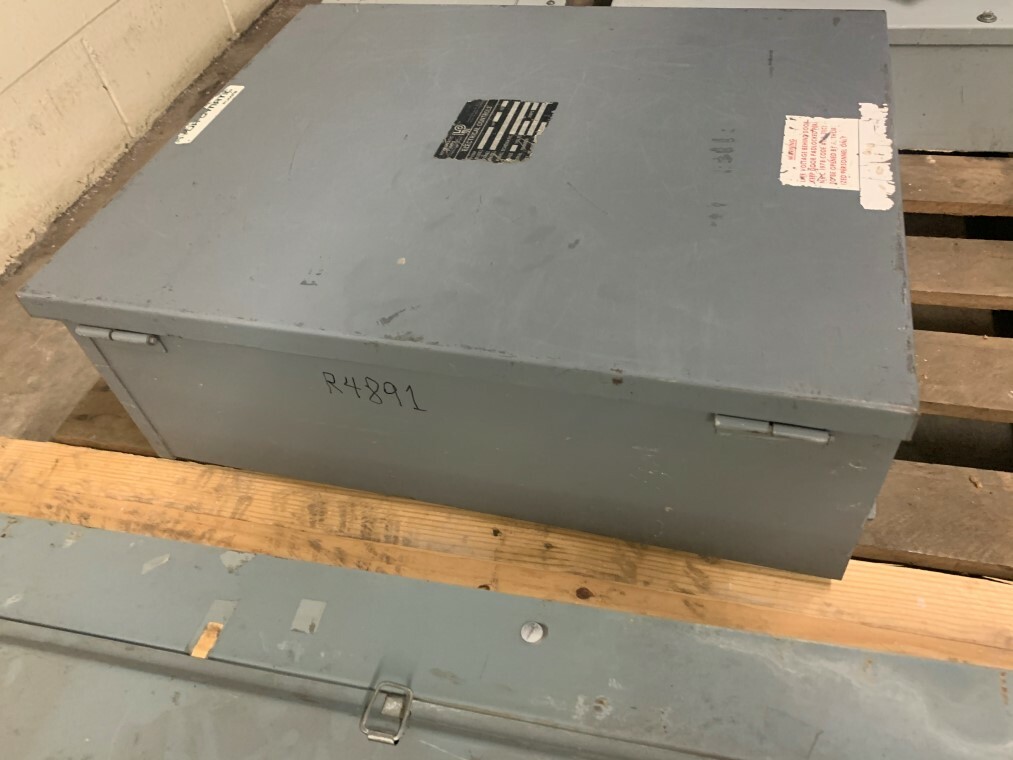 Hydromatic Pump Controls 61666, 17A, 3 Ph, 230V, w/ two 30A, one 15A | eBay