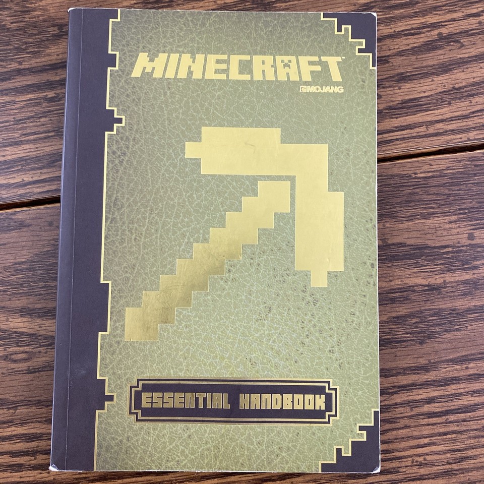 Lot Of 3 Minecraft Handbooks Essential, Combat, And Construction ...