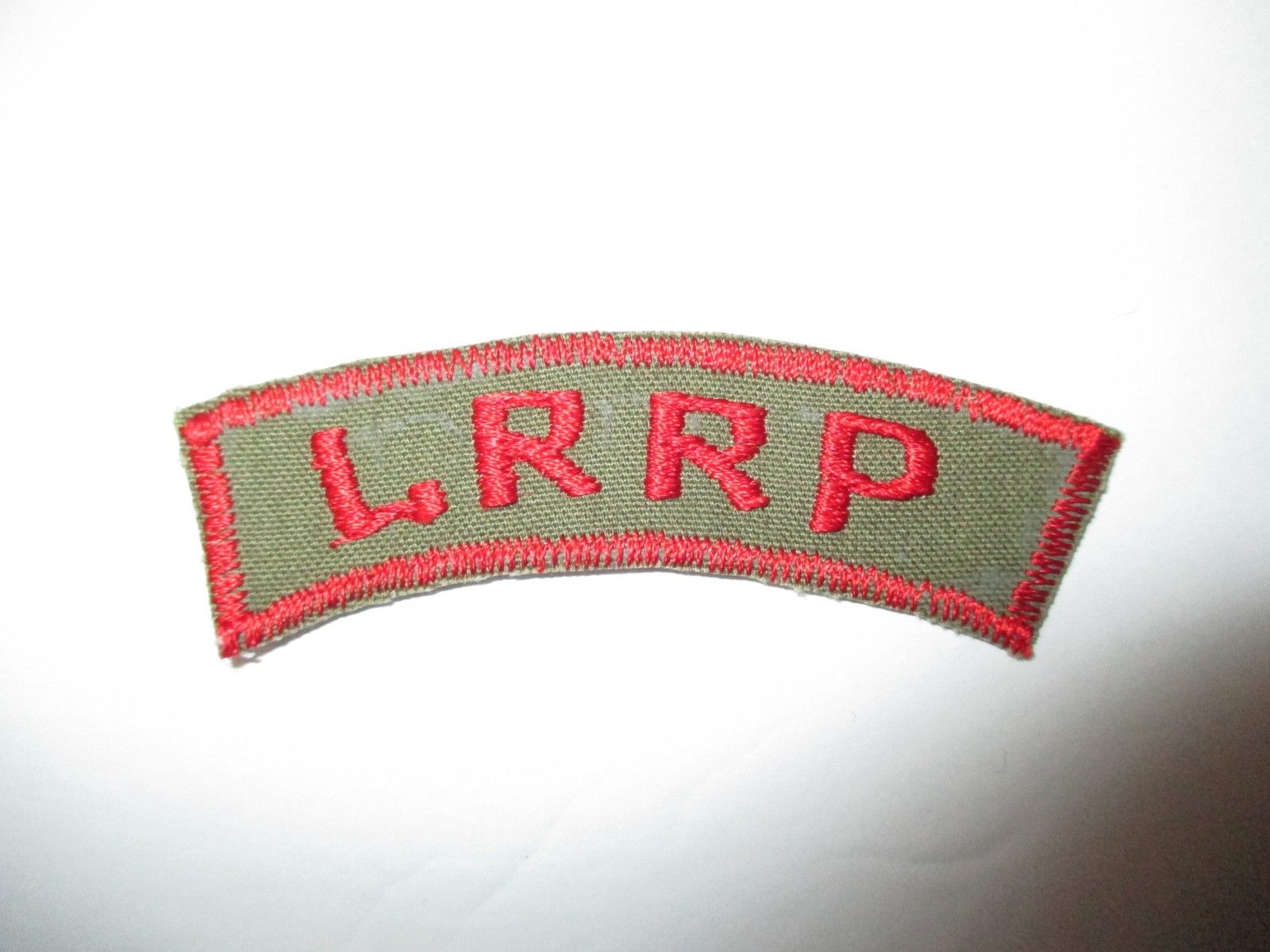 b7444 US Army Vietnam tab LRRP Long Range Recon Patrol red on olive ...