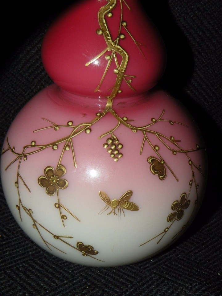 ANTIQUE WEBB PEACHBLOW GOLD ENAMELED ART GLASS VASE with insects ...