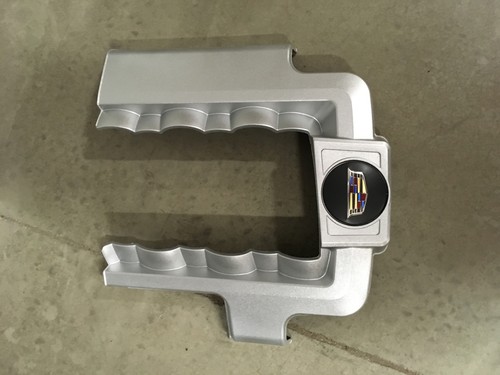2015-2019 CADILLAC ESCALADE SILVER ENGINE COVER WITH EMBLEM NEW GM ...