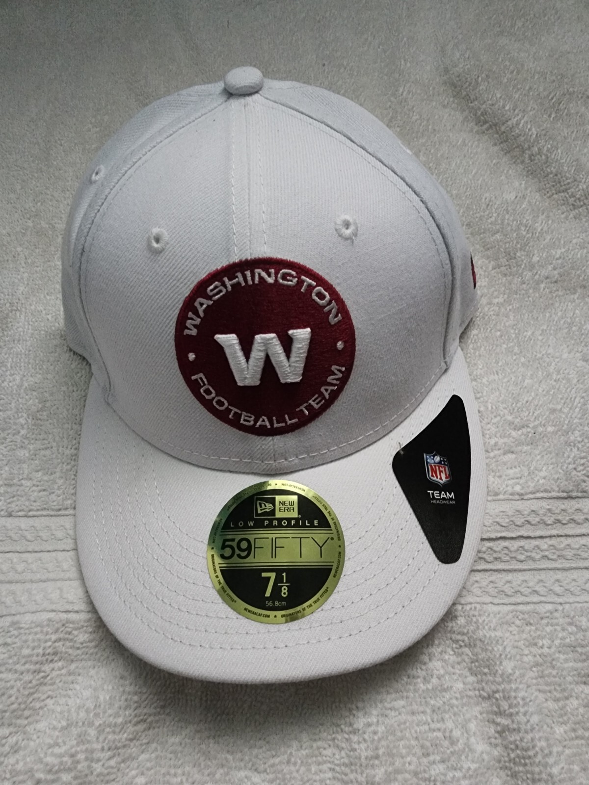 Washington Football Team Fitted Hat New Era 59Fifty NFL Team Cap White ...