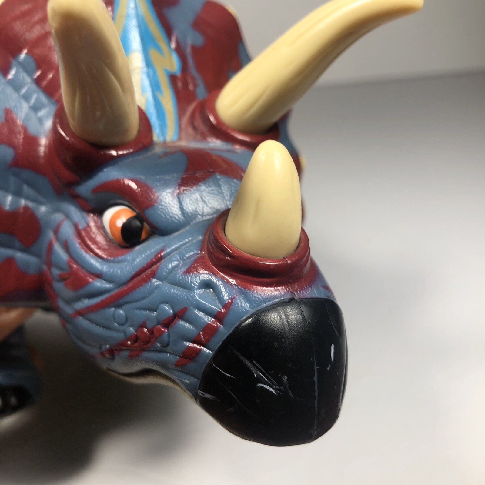 2006 MATTEL IMAGINEXT Walk and Roar Trample the Triceratops Dinosaur ...