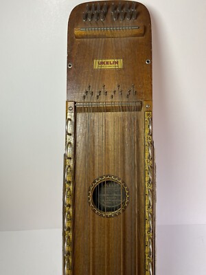 Musical Instruments (Pre-1930) - Ukelin