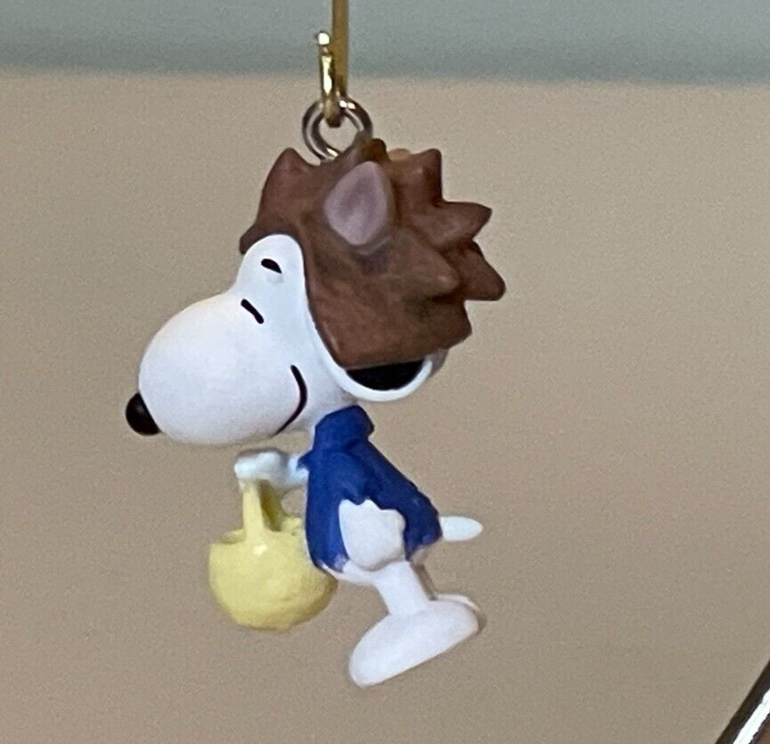 Hallmark 2022 WEREWOLF SNOOPY 2023 CLOWNING AROUND SNOOPY 2024 WITCHY ...