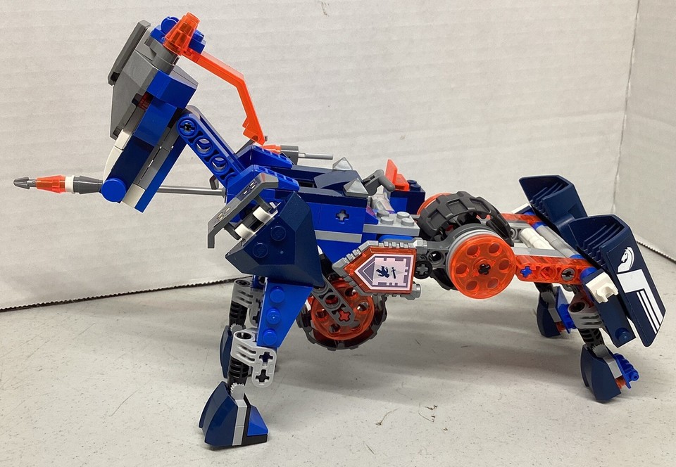 LEGO NEXO KNIGHTS: Lance's Mecha Horse (70312) 673419244541| eBay