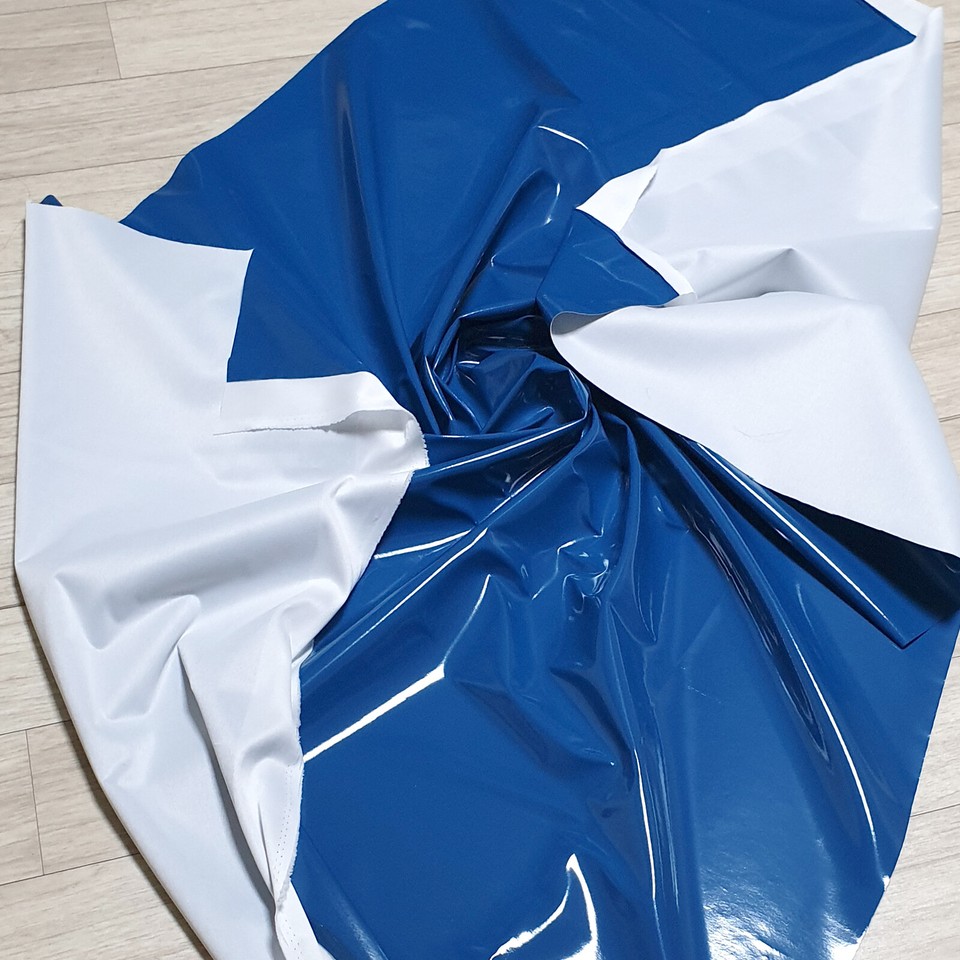 SHINY HIGH GLOSS PVC STRETCH RUBBER VINYL PLEATHER GOTH FETISH CLOTH ...