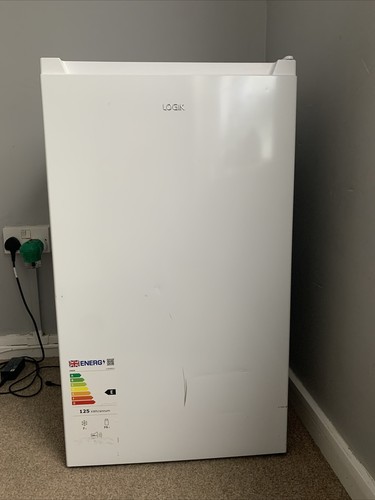 LOGIK LUR48W23 Undercounter Fridge - White | eBay UK