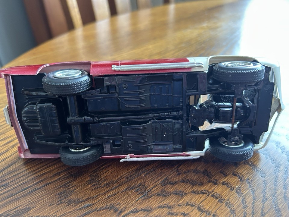 AMT/Ertl Fireball 500 George Barris Kustom Showcar Built Model Car Kit ...