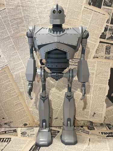 The Iron Giant Oversized Action Figure Ultimate Iron Giant 50cm | eBay