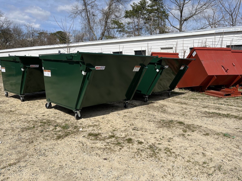 3 Yard Rear Load Dumpster Includes Casters And Lids | eBay