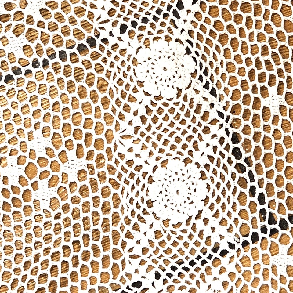 VTG Hand Crochet Colonial Lace Topper White Cotton Table Scarf Doily 45 ...