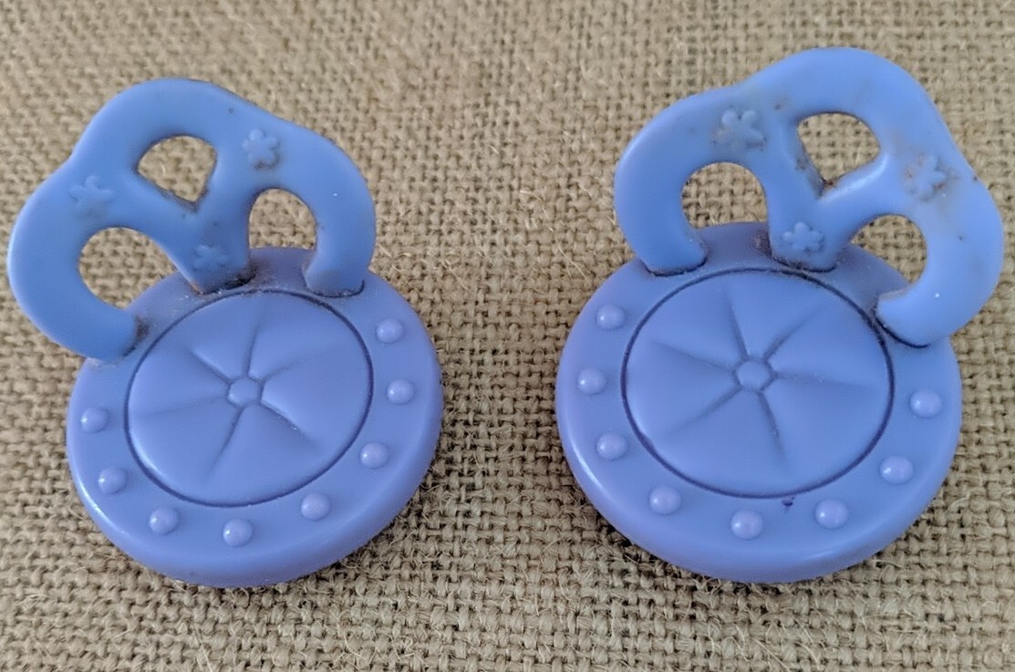 Littlest Pet Shop Toy Lot LPS Bundle Of 10. 1 Pet 9 Accessories | eBay