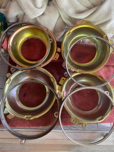 TOYOTA HILUX RN10 RN20 RN25 COROLLA KE70 TE71 TE72 HEADLIGHT BRACKET ...