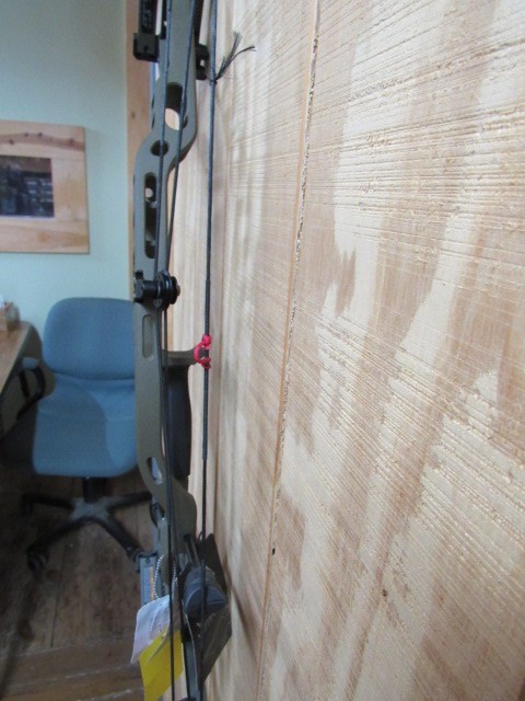 Hoyt VTM 34 / Wilderness Green Left Hand 70#, 29" Draw w/Manual & Hoyt ...