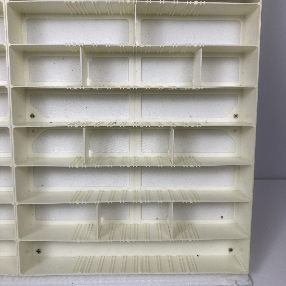 Mattel HOT WHEELS 48 CAR COLLECTORS CASE #5145 YEAR 1968 *Missing Lock ...