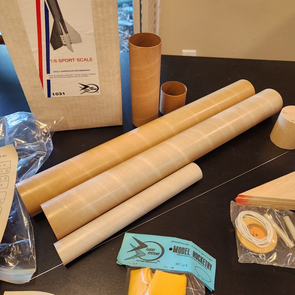 FSI Flight Systems Inc Sandia Sandhawk 49" Model Rocket Kit #1031 NOS ...
