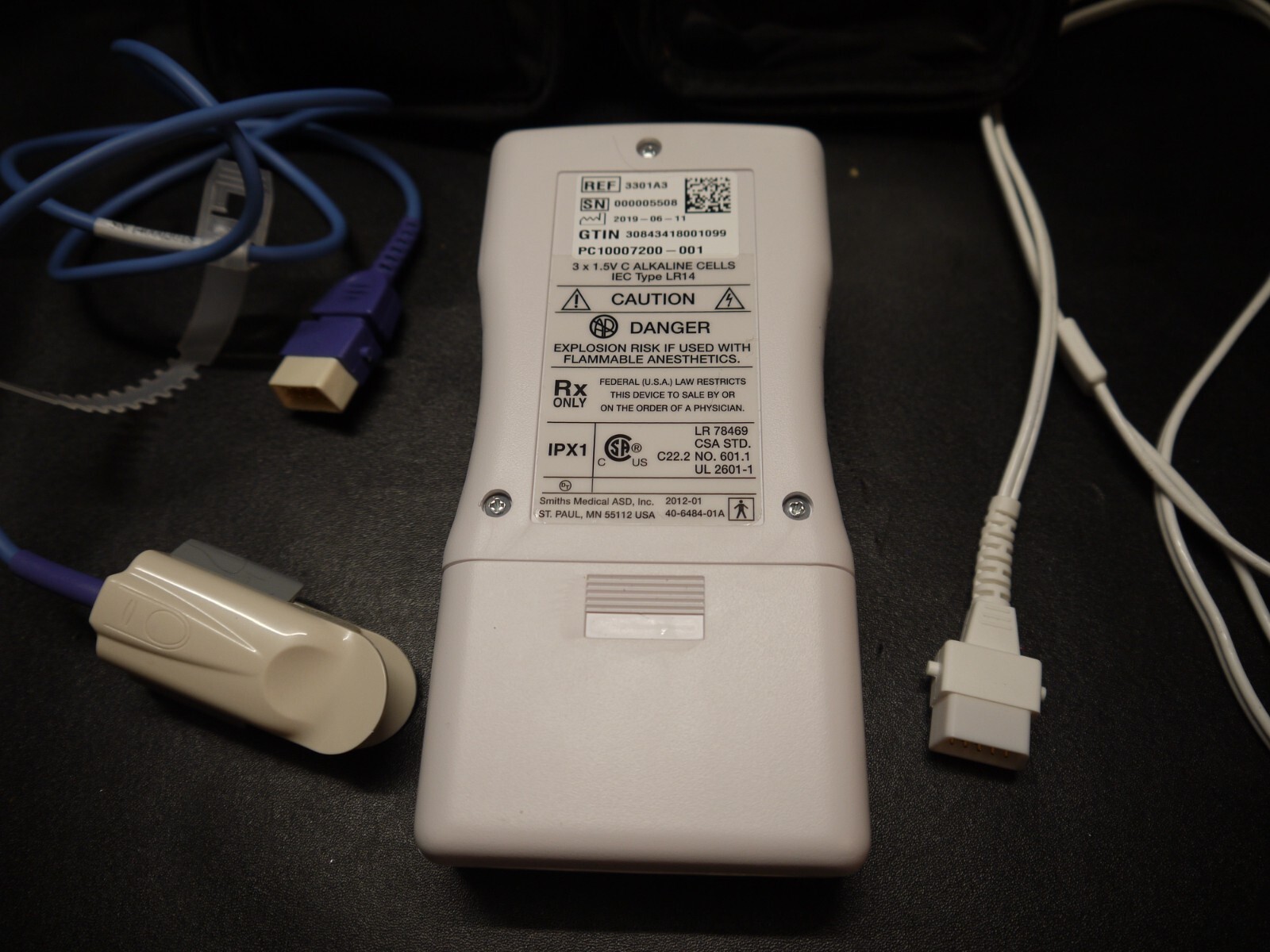 BCI 3301 Handheld Pulse Oximeter plus Finger and Ear probes - Free ...