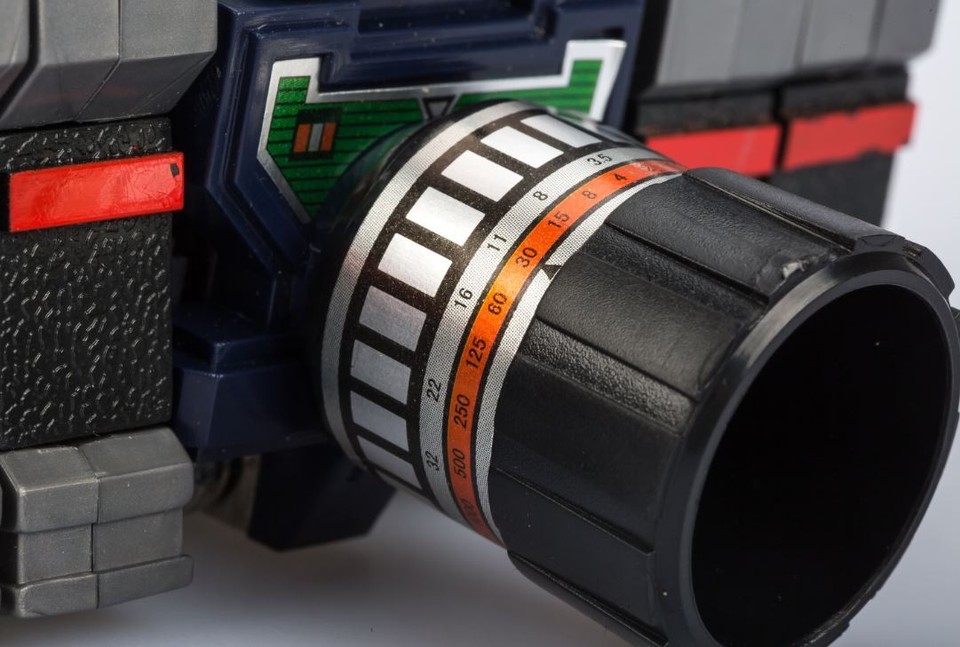 TRANSFORMERS G1 Reissue Reflector Camera White box MISB Free SpeedPAK ...