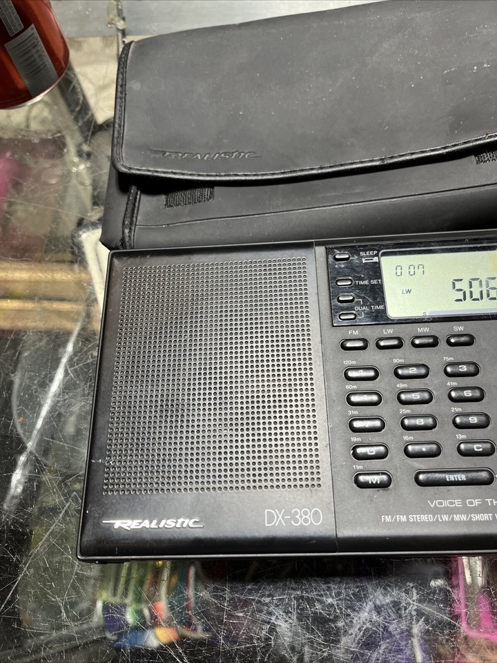 (NICE) REALISTIC DX-380 AM FM LW MW Short Wave Portable Receiver Radio ...