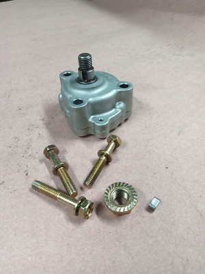 Kubota 16851-35012 Oil Pump. OEM. D902 D782 Bx2380. Bx2370. Bx2360 ...