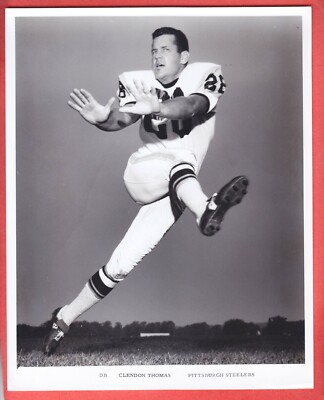 1967 PITTSBURGH STEELERS TEAM ISSUE 8 X 10 GLOSSY TYPE 1 CLENDON THOMAS ...