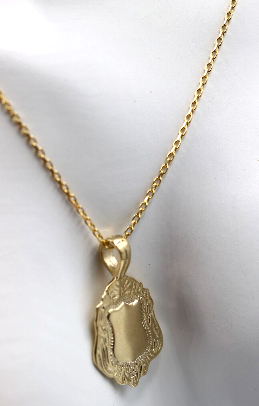 Genuine 9ct Yellow Gold 375 Cable Chain Necklace 50cm + Shield Pendant ...