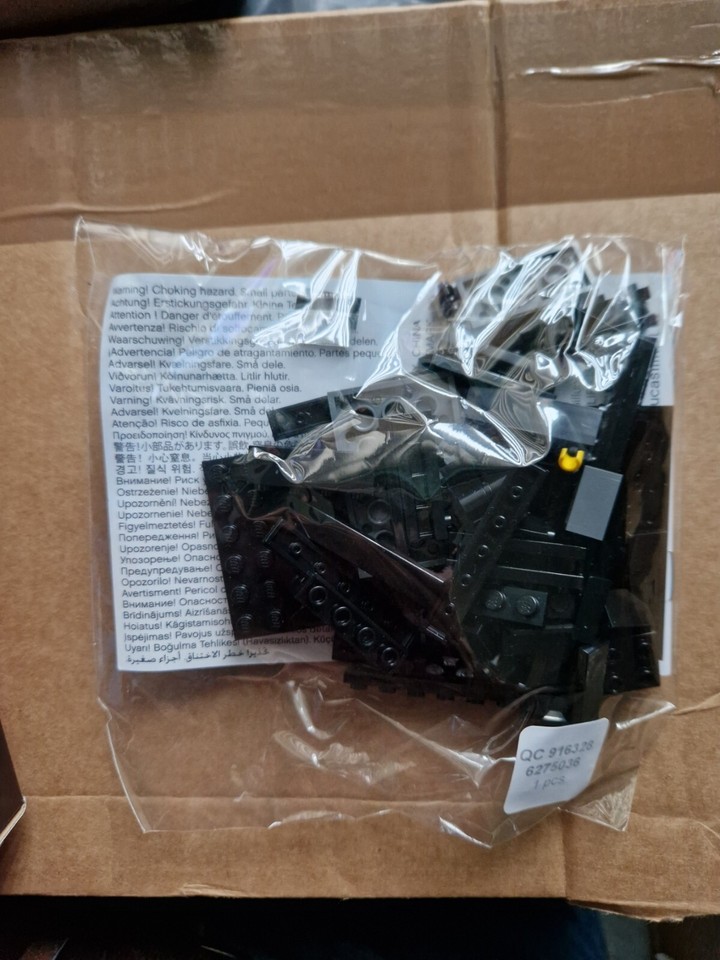 Lego Star Wars VIP Frame 5005747 Black Card 75192 Millennium Falcon UCS ...