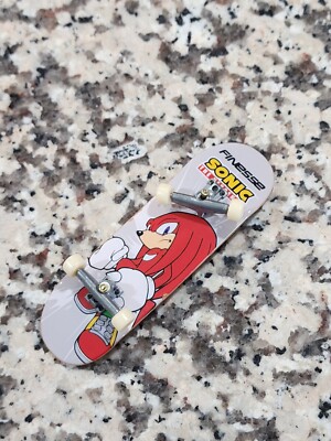 Vintage Tech Deck Sonic The Hedgehog Knuckles Board | eBay