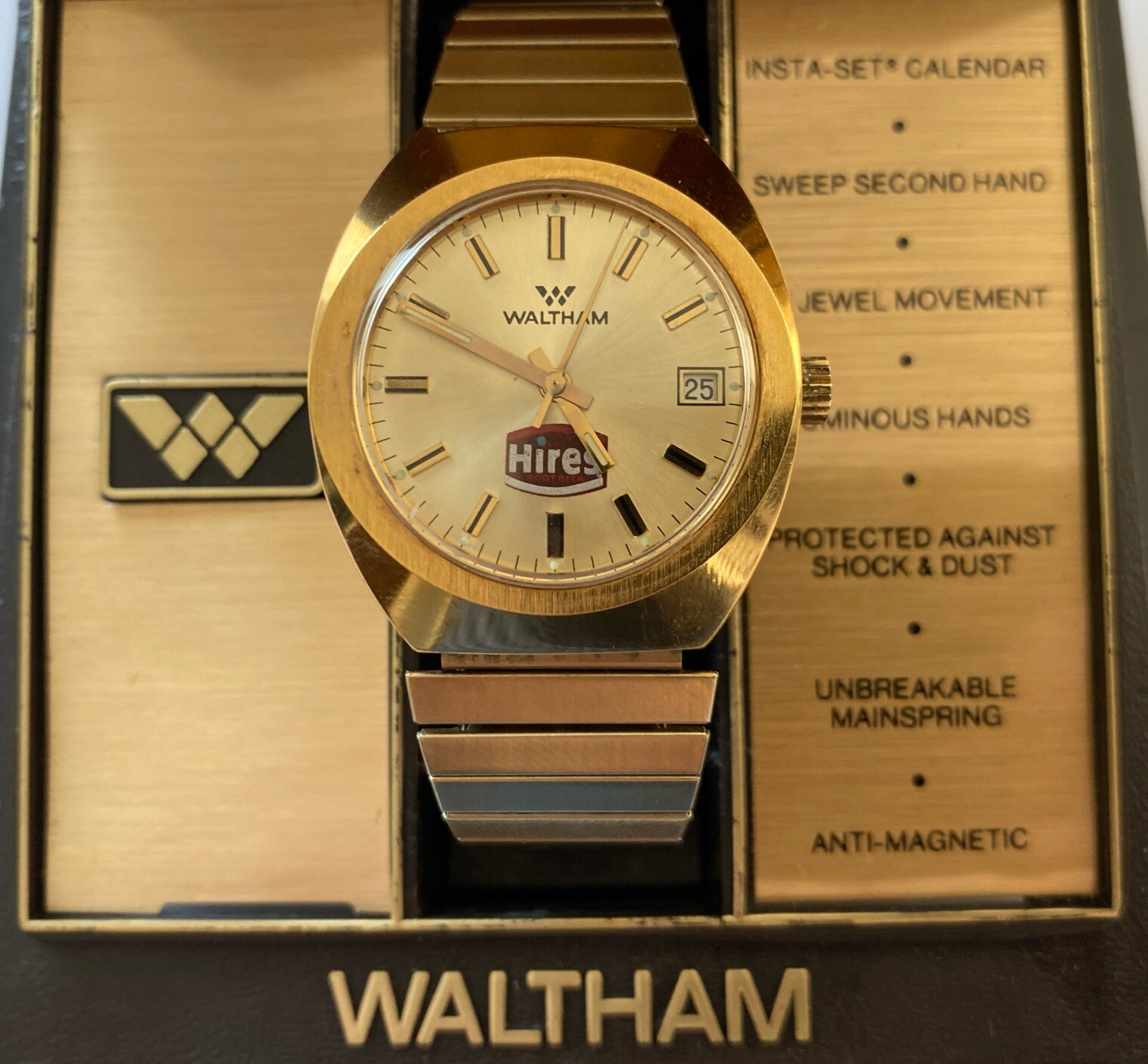 Waltham Men's Automatic Self-Winding Watch Gold Tone Hires Root Beer ...